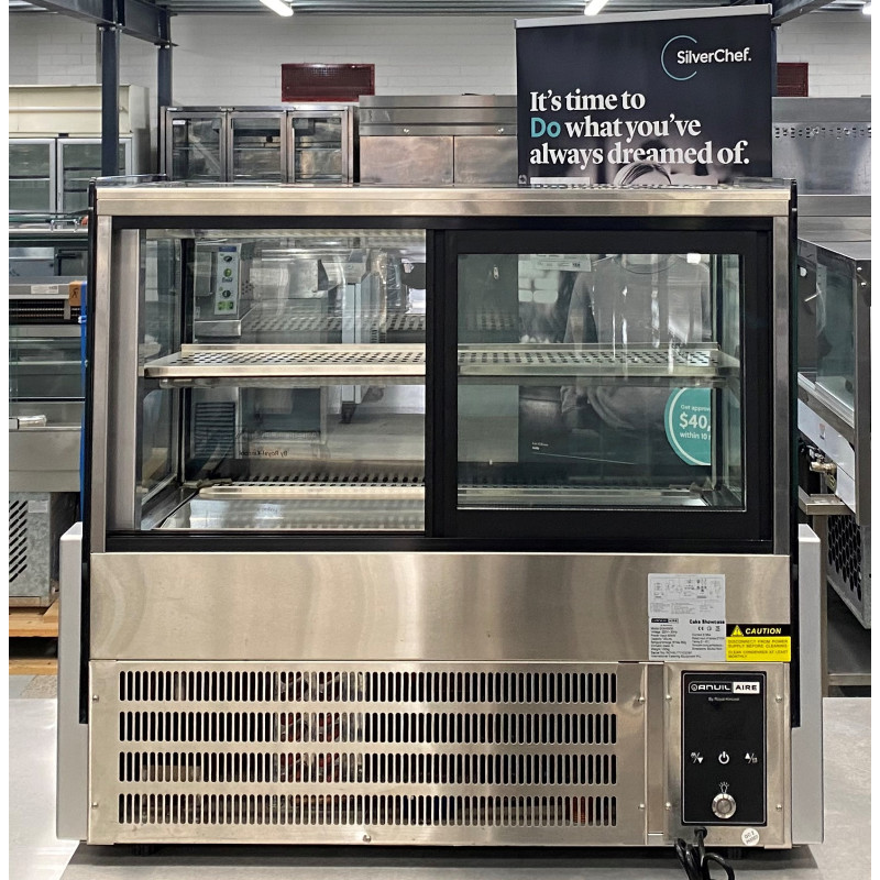 Anvil DGV05 Cold Square Countertop Showcase