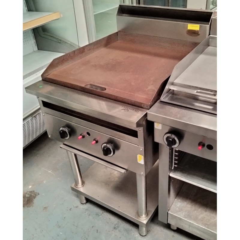 Supertron 600mm Hotplate with Leg Stand and Underbench